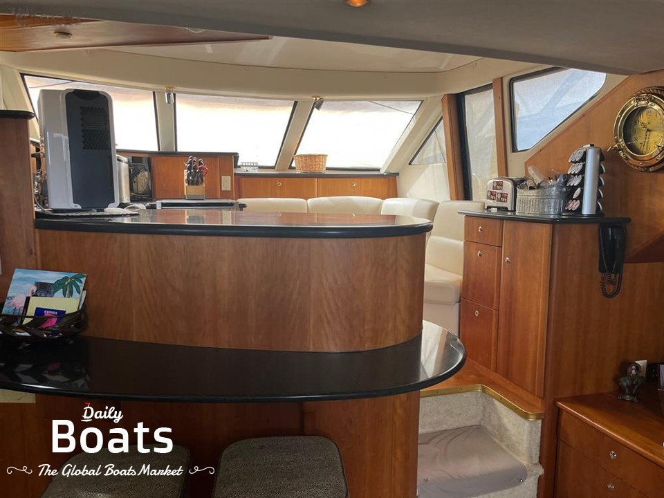 2002 Silverton 453 Motor Yacht for sale. View price, photos and Buy ...