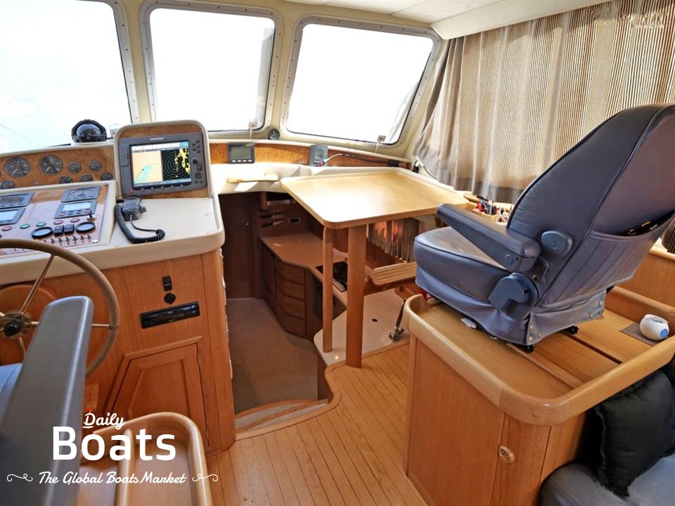 2005 Dale Motor Yachts 38 Aft Cabin for sale. View price, photos and ...
