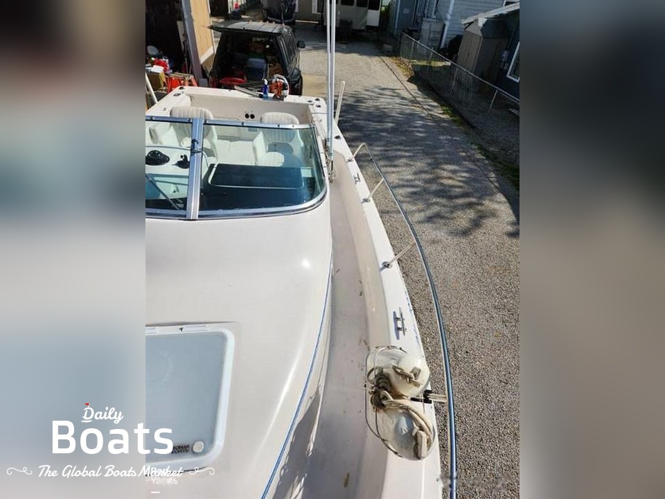 1994 Pro-Line Boats 231 for sale. View price, photos and Buy 1994 Pro ...