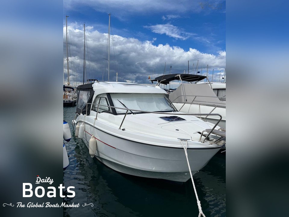 2018 Beneteau Boats Antares 800 for sale. View price, photos and Buy ...