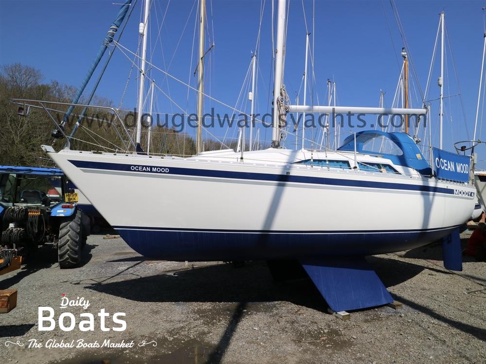 Moody 27 for sale - Daily Boats