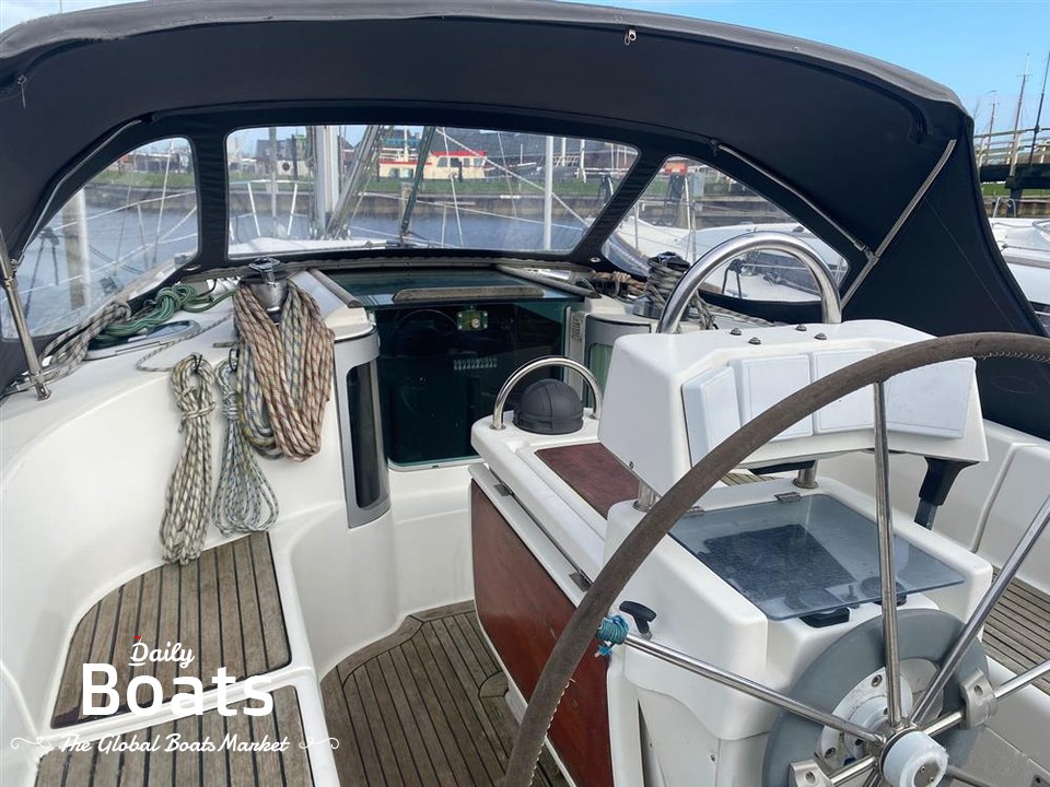 1994 Bénéteau Boats Oceanis 351 for sale. View price, photos and Buy ...