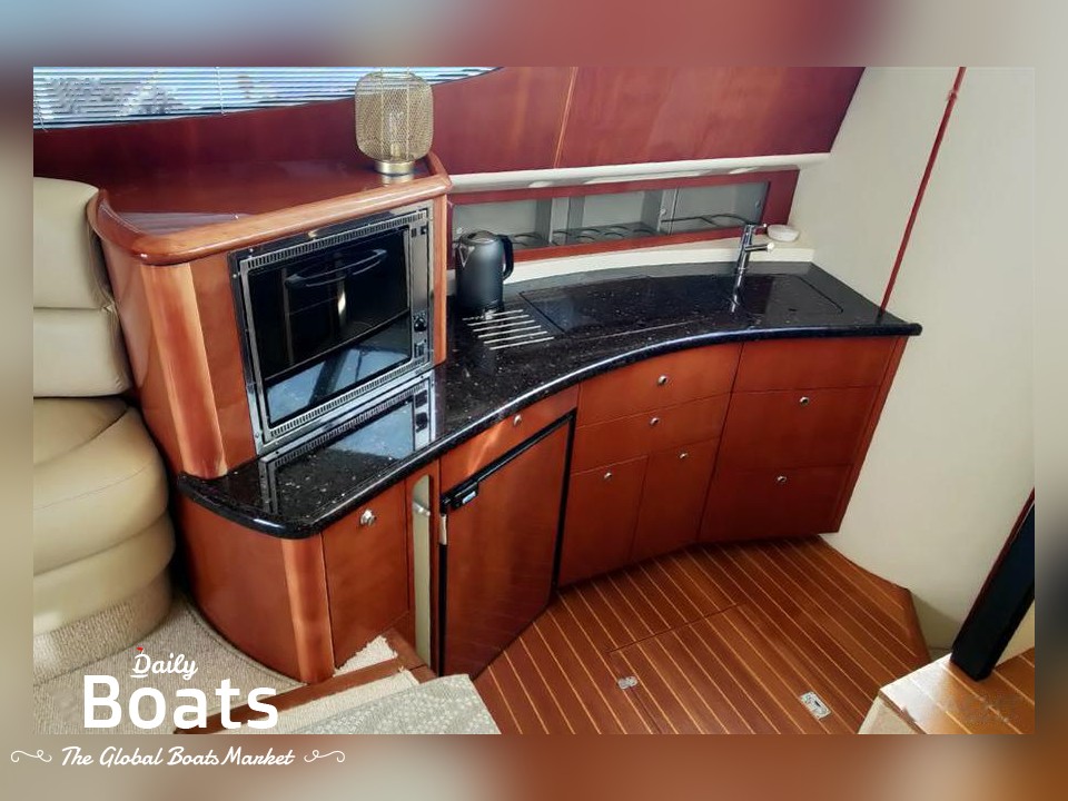 2008 Fairline Phantom 40 for sale. View price, photos and Buy 2008 ...