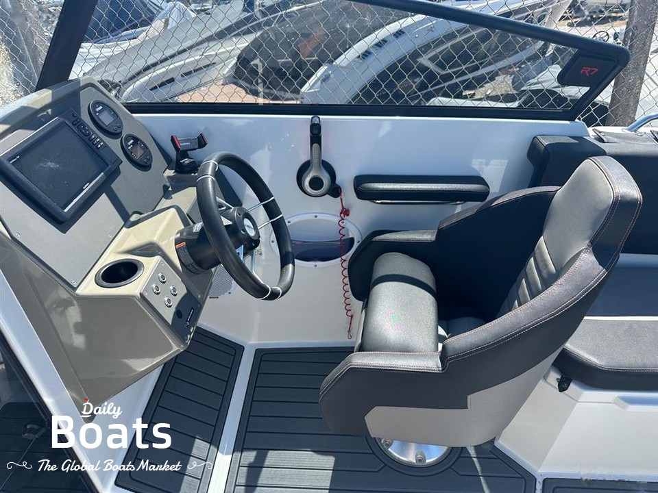 2017 Finnmaster Boats Husky R7 for sale. View price, photos and Buy ...