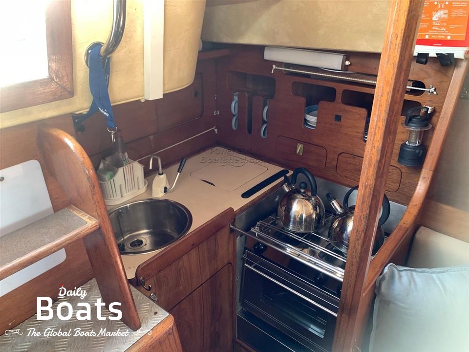 1981 Moody 29 for sale. View price, photos and Buy 1981 Moody 29 #461800