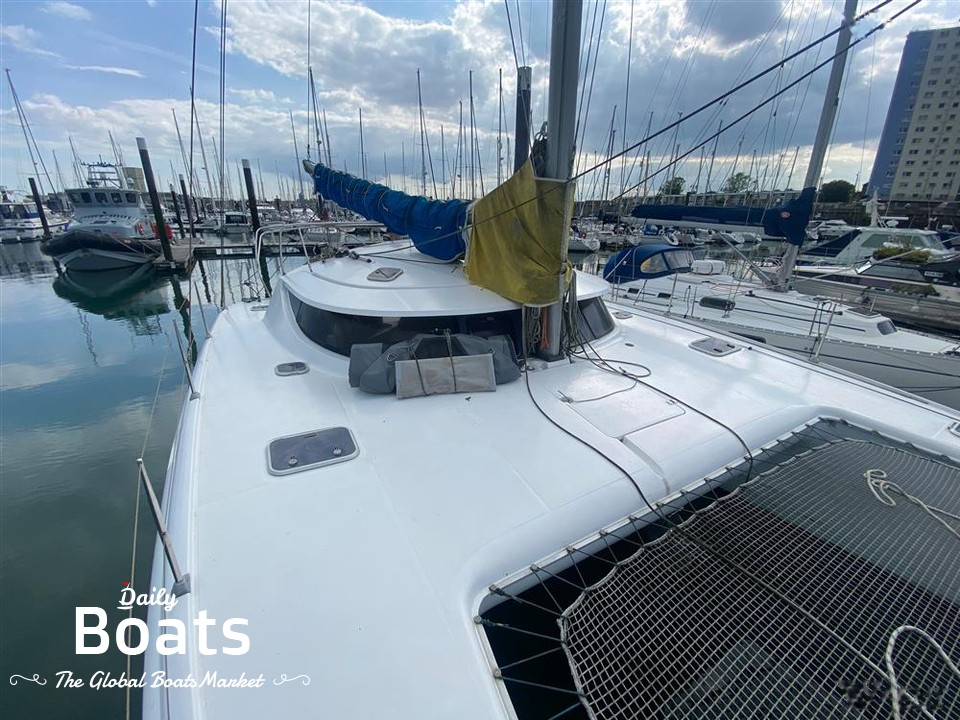 1996 Fountaine Pajot Athena 38 for sale. View price, photos and Buy ...