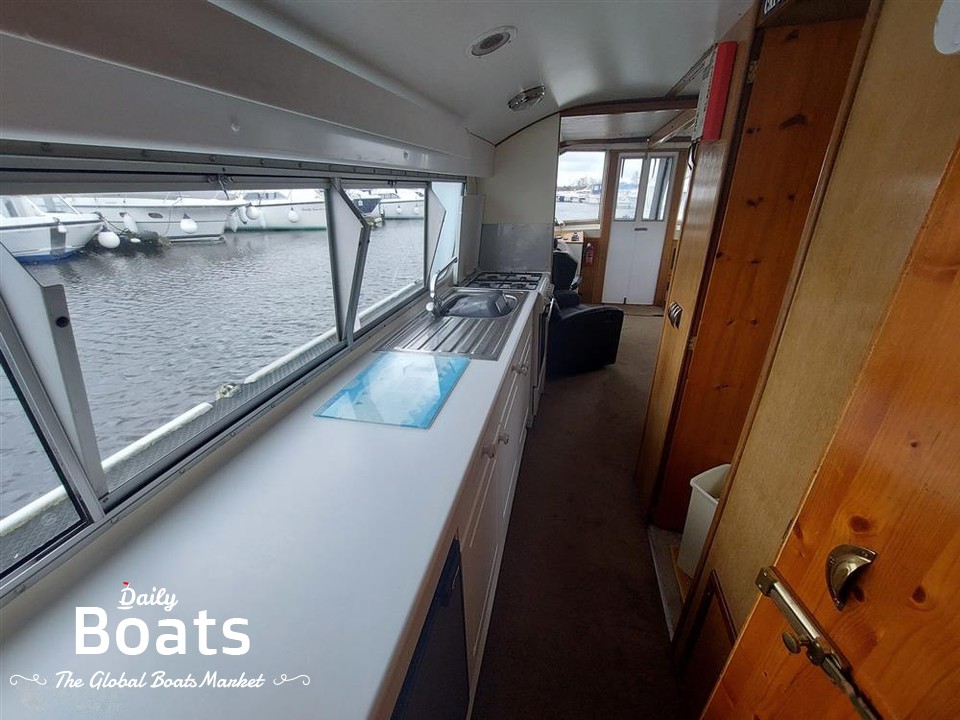 1982 Alpha Craft 32 for sale. View price, photos and Buy 1982 Alpha ...