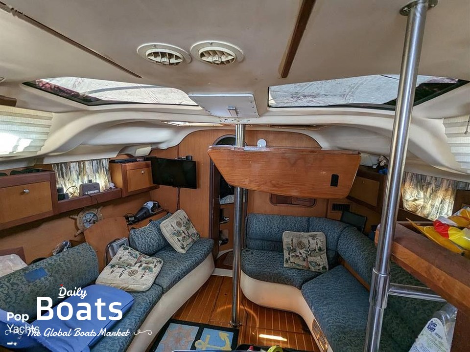 1999 Hunter 380 for sale. View price, photos and Buy 1999 Hunter 380 ...