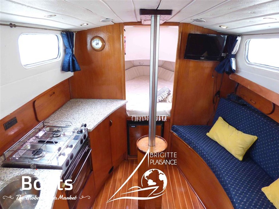 1984 Colvic Craft Watson 25.6 for sale. View price, photos and Buy 1984 ...