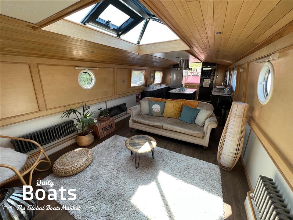 2018 Custom Wide Beam 60 X 12 High Spec for sale. View price, photos ...