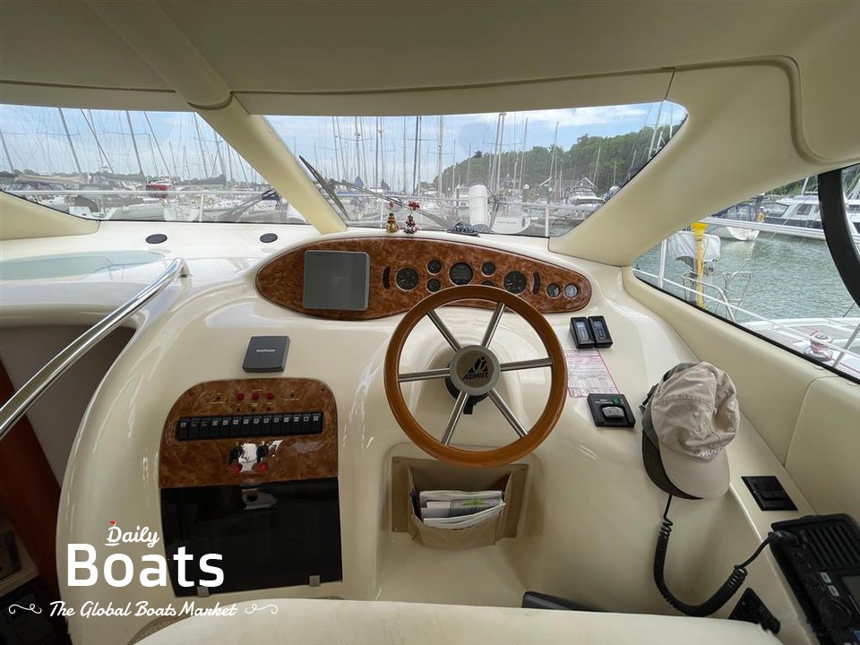 2001 Azimut Yachts 39 for sale. View price, photos and Buy 2001 Azimut ...