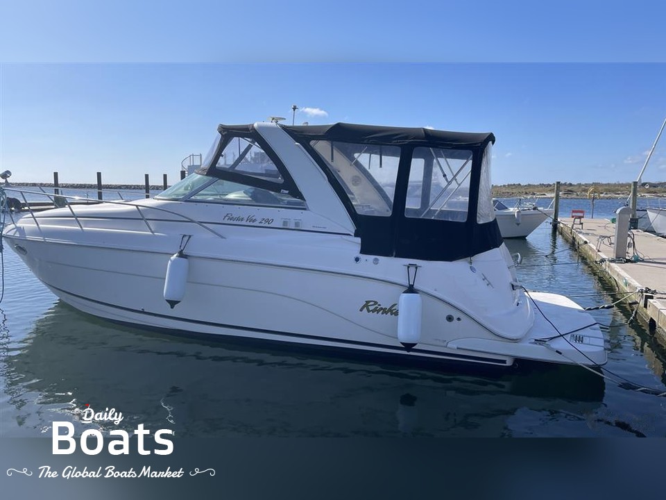 2004 Rinker 290 Express Cruiser for sale. View price, photos and Buy ...