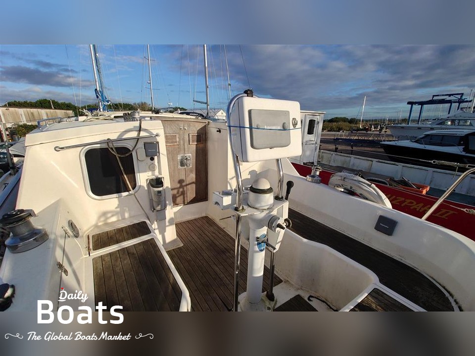 1989 Moody Yachts Eclipse 33 for sale. View price, photos and Buy 1989 ...