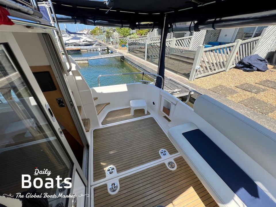 2005 Nimbus Boats 34 Commander for sale. View price, photos and Buy ...