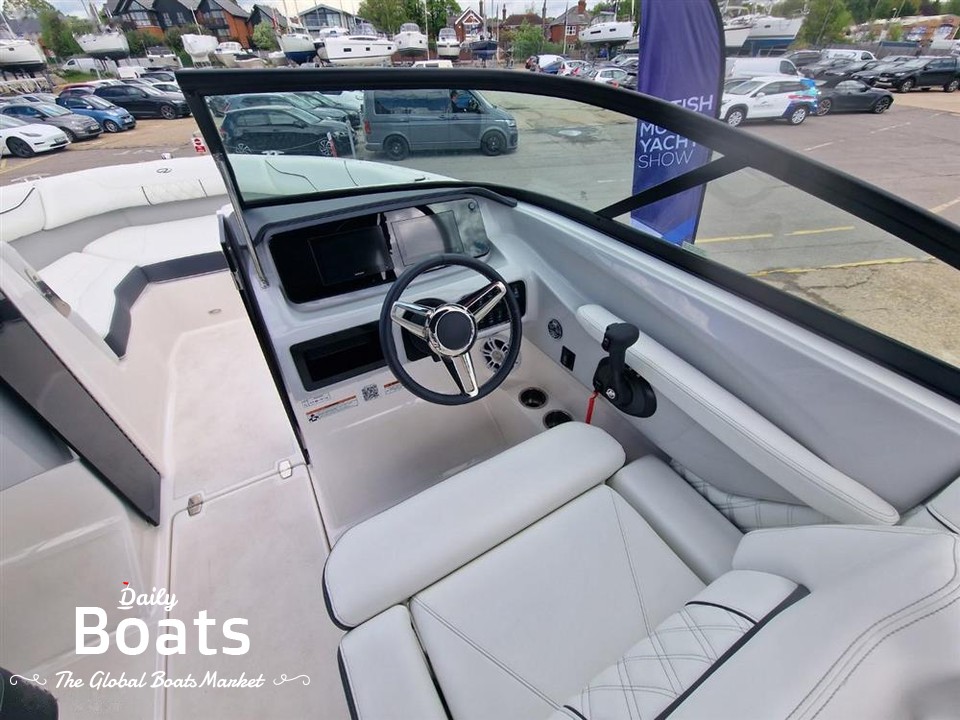 2023 Regal Boats Ls2 for sale. View price, photos and Buy 2023 Regal ...