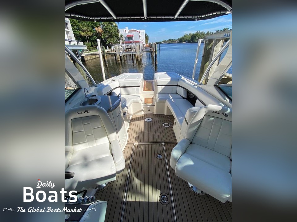 2015 Sea Ray Boats 270 Slx for sale. View price, photos and Buy 2015 ...