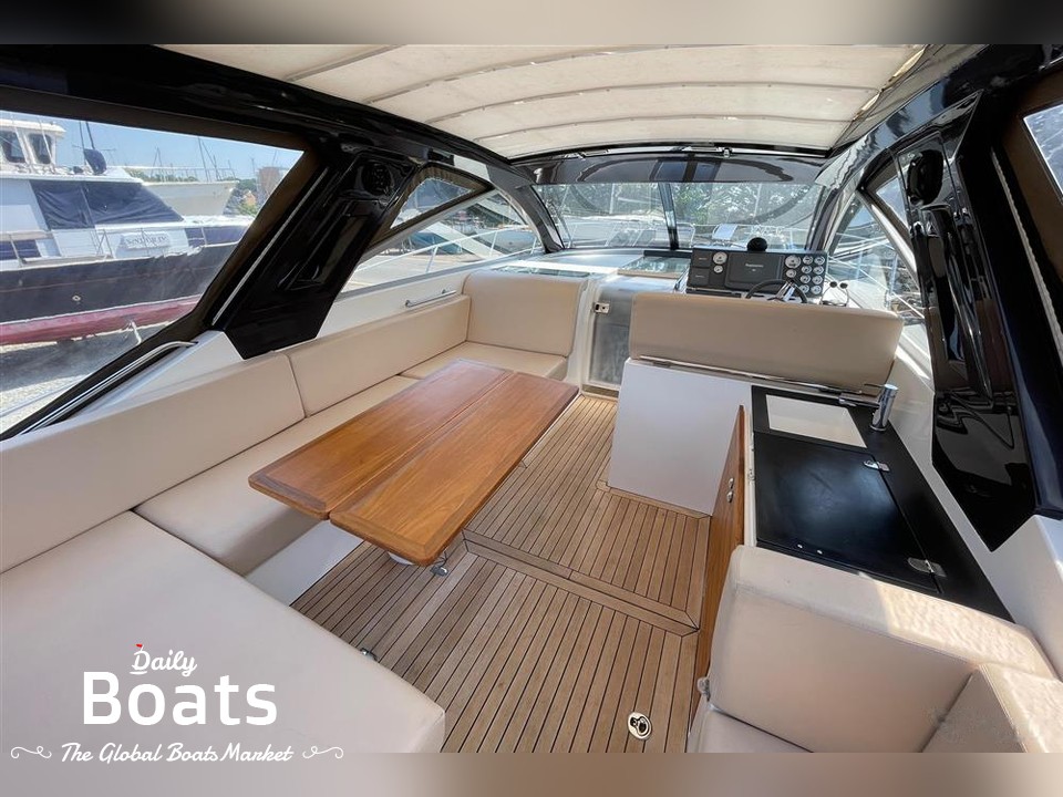 2008 Sealine Sc35 for sale. View price, photos and Buy 2008 Sealine ...