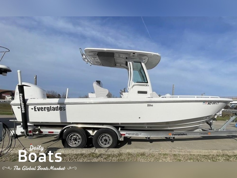 2019 Everglades Boats 253 Cc for sale. View price, photos and Buy 2019 ...