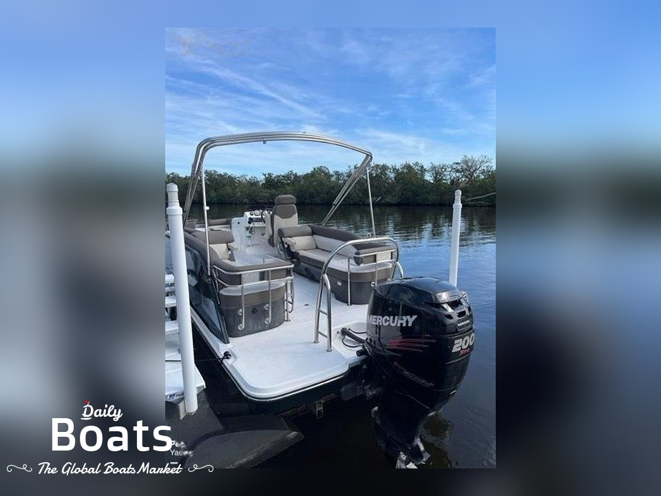 2018 Bayliner Boats Element Xr7 for sale. View price, photos and Buy ...