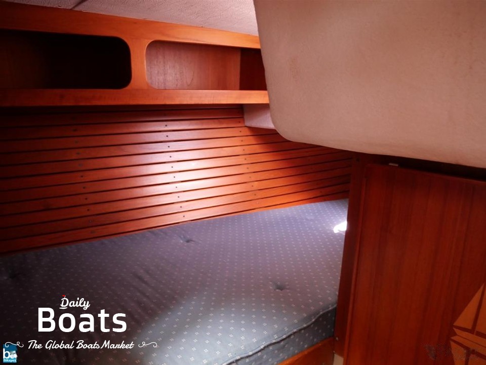 1982 Maxi Yachts Mixer 35 for sale. View price, photos and Buy 1982 ...