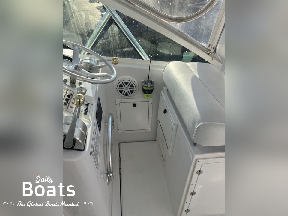 2001 Cabo Boats 31 Express for sale. View price, photos and Buy 2001 ...