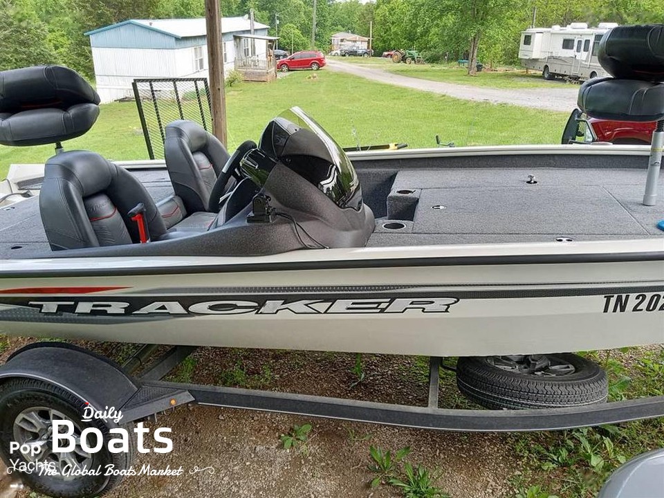 2022 Bass Tracker Pro Team 190 for sale. View price, photos and Buy ...