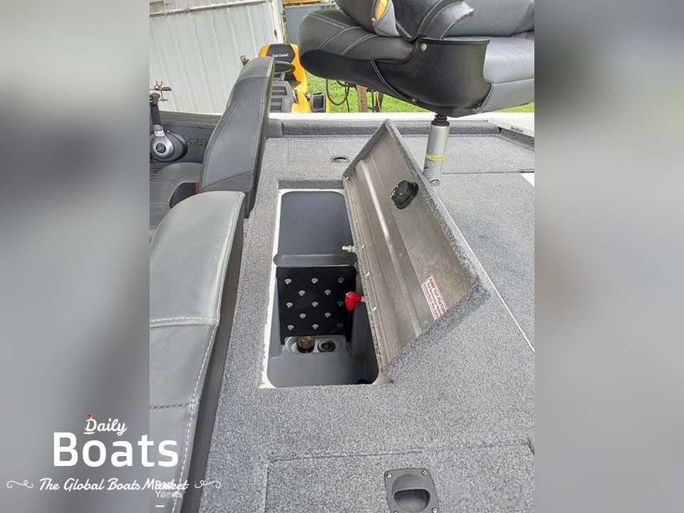 2022 Bass Tracker Pro Team 190 for sale. View price, photos and Buy ...