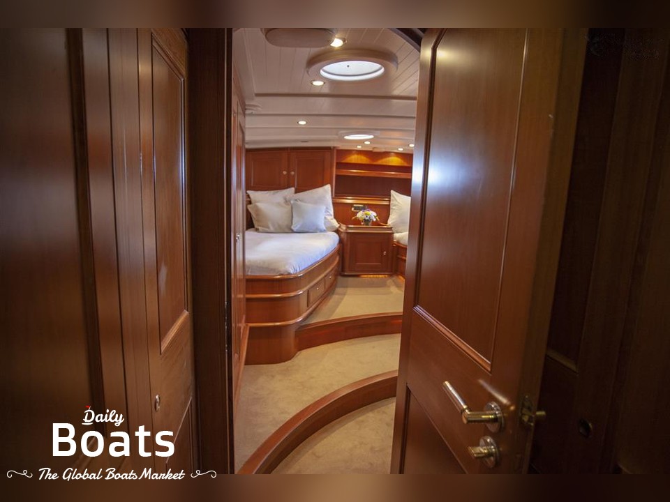 2002 Hoek Design Modern Classic Sloop for sale. View price, photos and ...