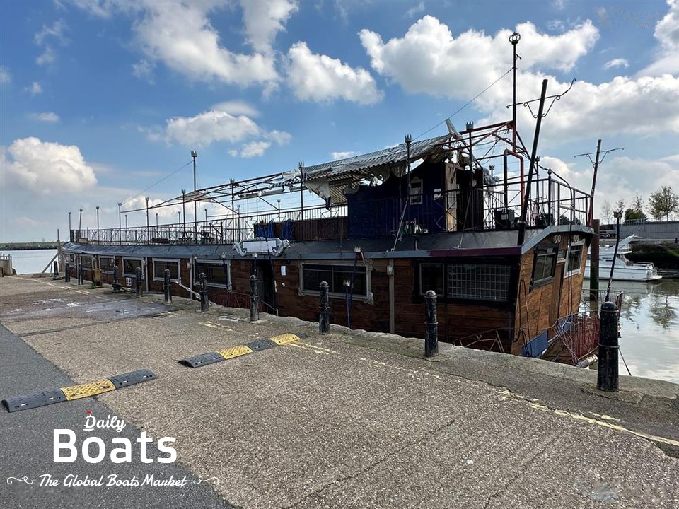 1982 Houseboat Barge Conversion for sale. View price, photos and Buy ...