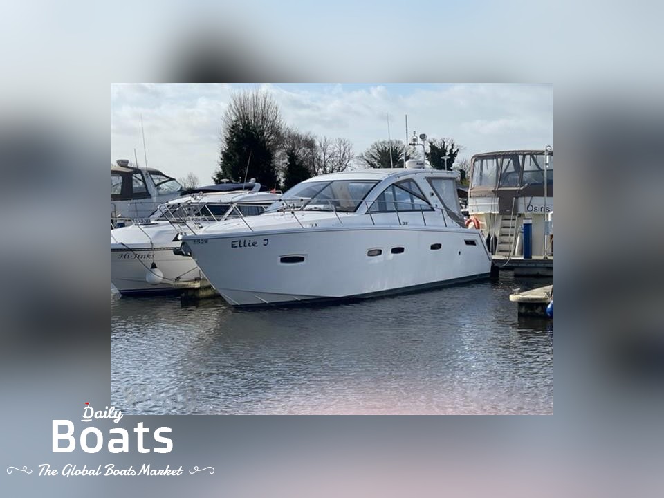 2011 Sealine Sc35 for sale. View price, photos and Buy 2011 Sealine Sc35 #463321