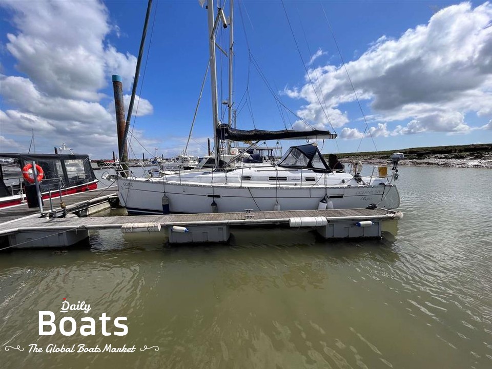 2007 Bénéteau Boats Oceanis 343 for sale. View price, photos and Buy ...