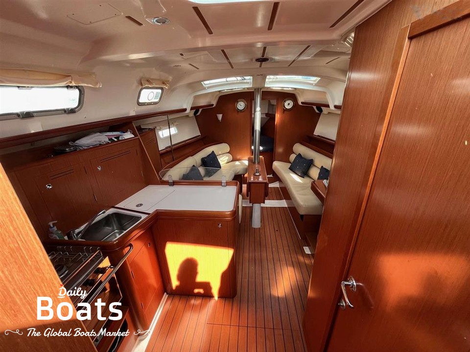 2007 Bénéteau Boats Oceanis 343 for sale. View price, photos and Buy ...