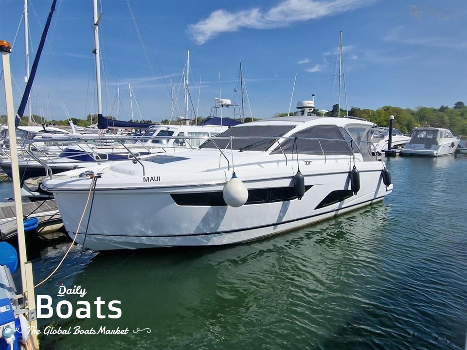 2015 Sealine S330 for sale. View price, photos and Buy 2015 Sealine ...