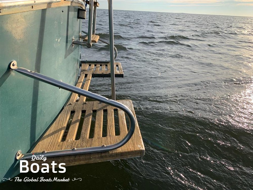 1983 Island Packet Yachts 260 на продажу. Посмотреть цену, фотографии и ...