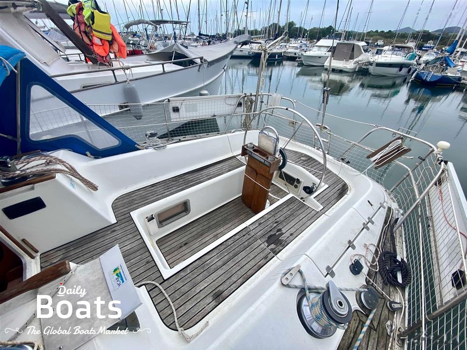 1990 Jeanneau Sun Legend 41 for sale. View price, photos and Buy 1990 ...