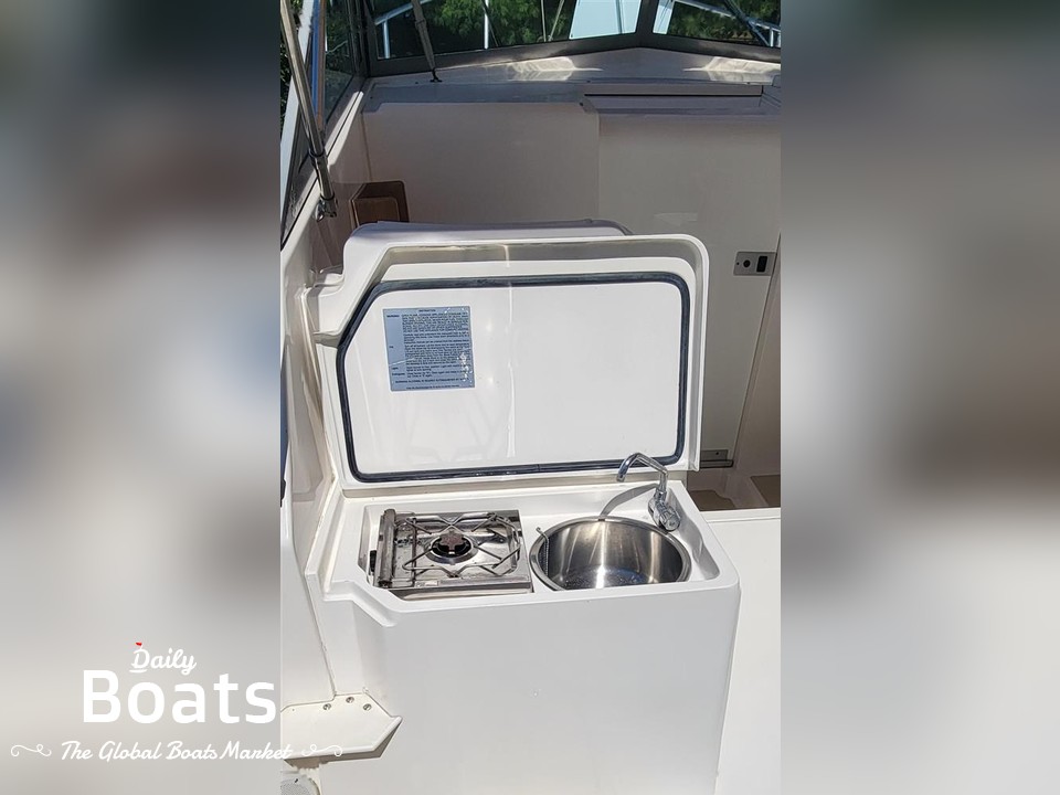 2005 Holby Pilot 24 for sale. View price, photos and Buy 2005 Holby ...