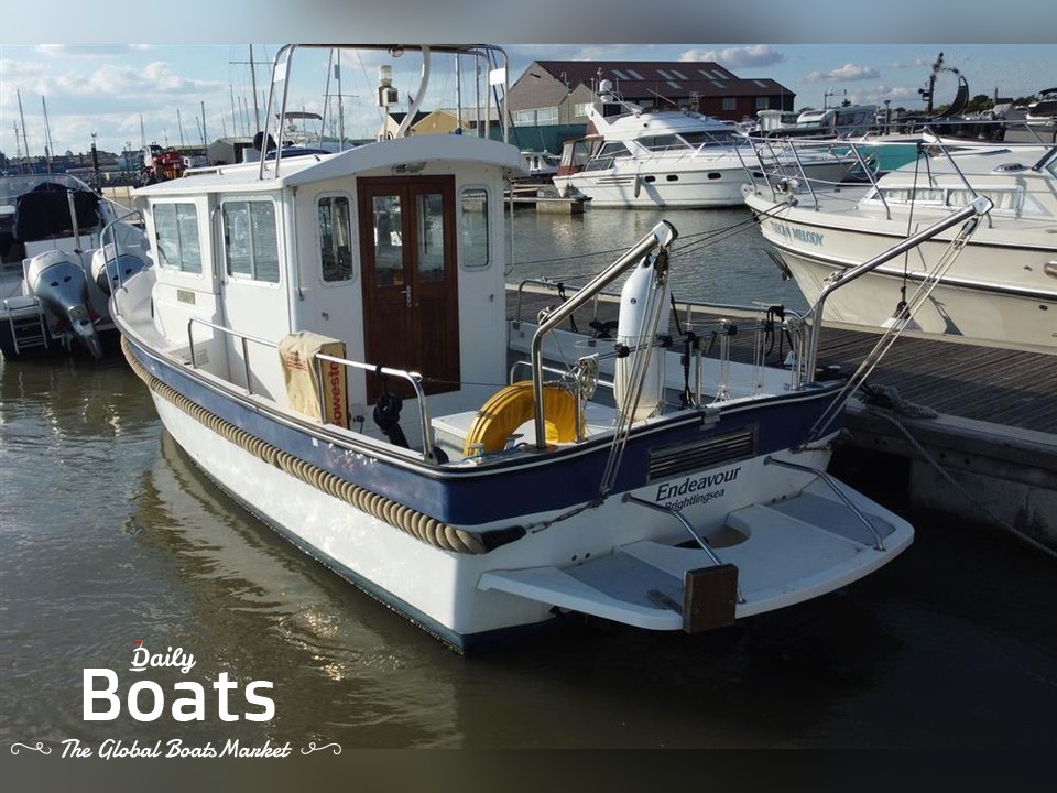 1998 Hardy Motor Boats 24 Fast Fisher for sale. View price, photos and ...