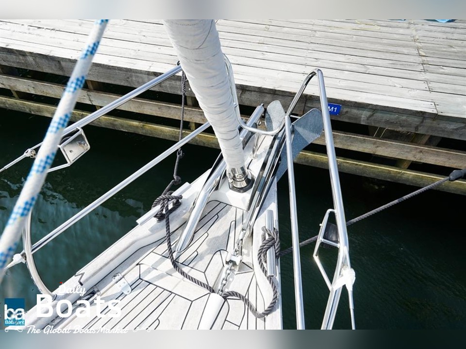 2009 Hallberg-Rassy Yachts 372 for sale. View price, photos and Buy ...