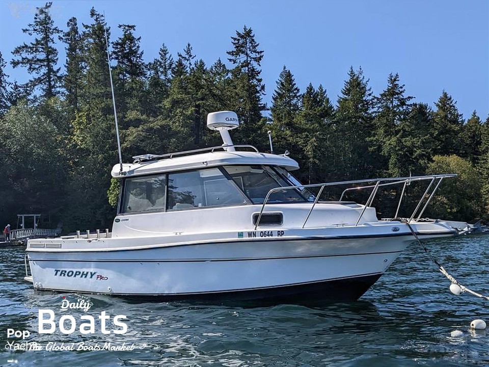 2004 Trophy Boats 2359 for sale. View price, photos and Buy 2004 Trophy ...