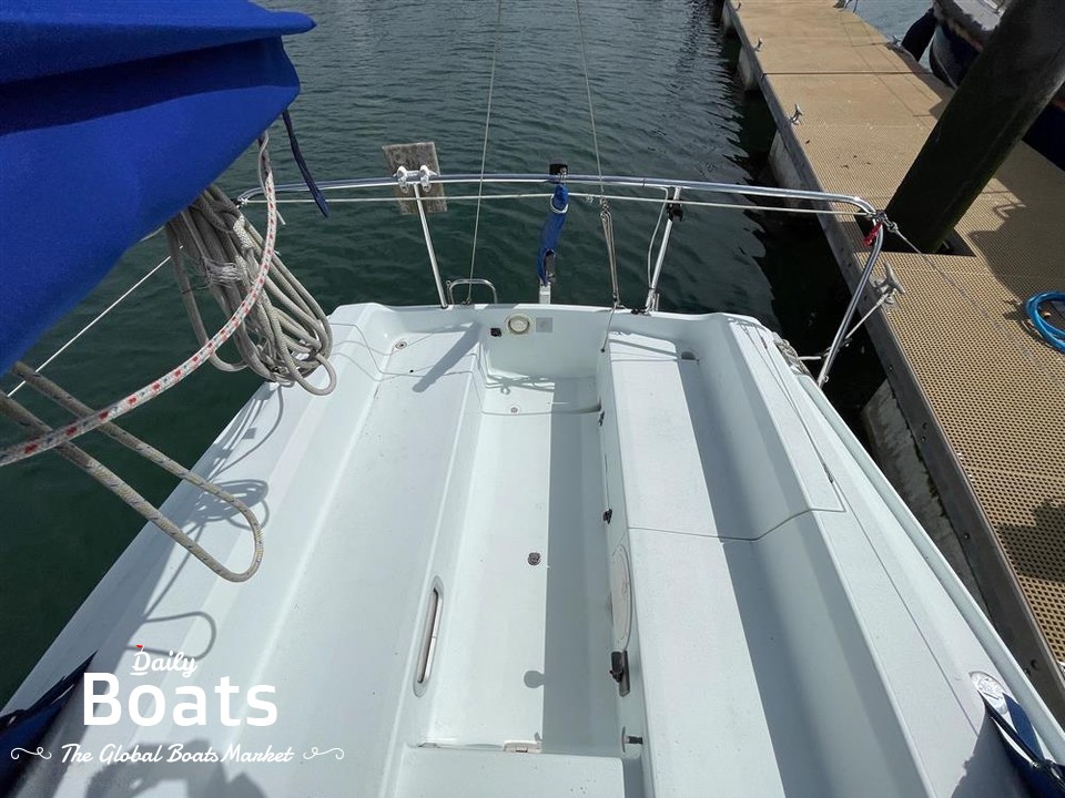 1999 Hunter Ranger 245 for sale. View price, photos and Buy 1999 Hunter ...