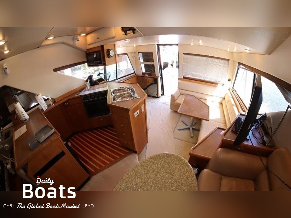 1999 Bayliner Boats 3988 Command Bridge Motor Yacht на продажу ...