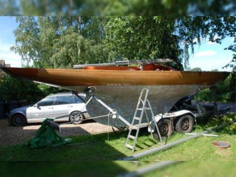 Pedersen thuesen international dragon for sale - Daily Boats