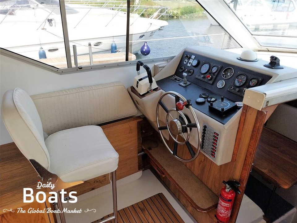 1982 Princess Yachts 30 Ds for sale. View price, photos and Buy 1982 ...