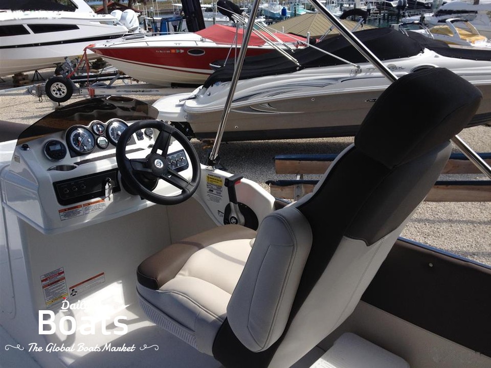 2018 Bayliner Boats Element Xr7 for sale. View price, photos and Buy ...