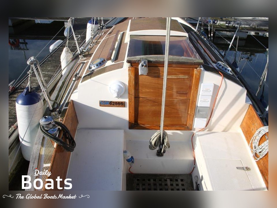 1993 Victoria Frances 26 for sale. View price, photos and Buy 1993 ...