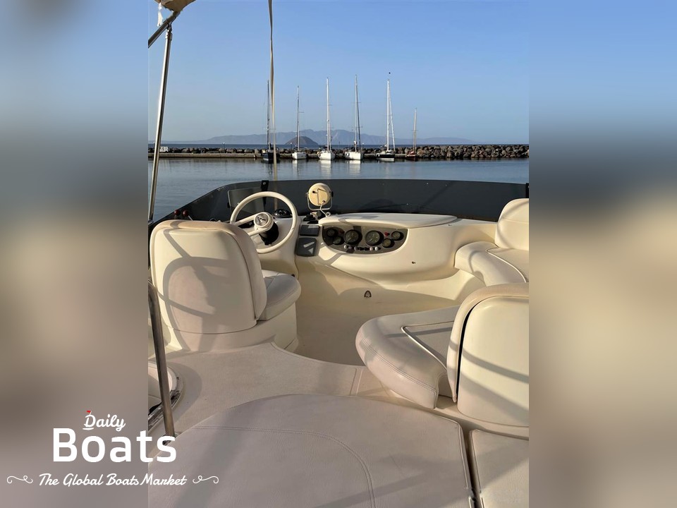2002 Azimut 39 Flybridge for sale. View price, photos and Buy 2002 ...