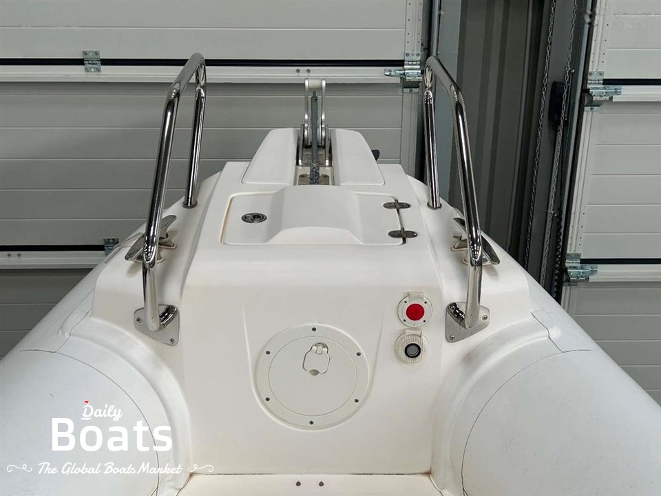 2016 Capelli Boats Tempest 400 for sale. View price, photos and Buy ...