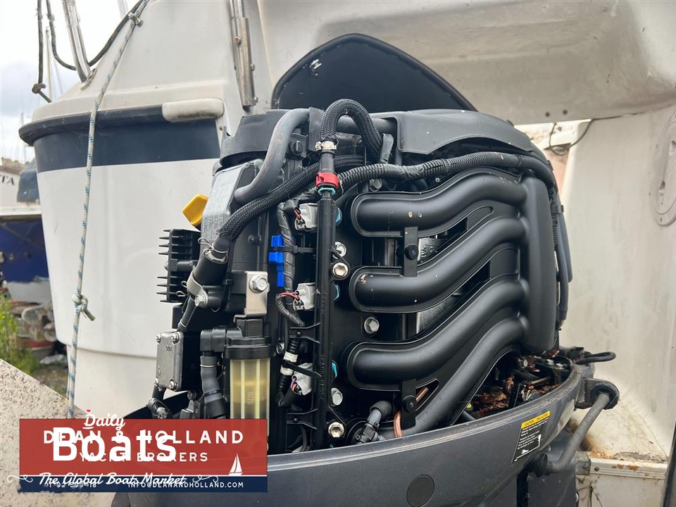 2007 MacGregor 26M for sale. View price, photos and Buy 2007 MacGregor ...