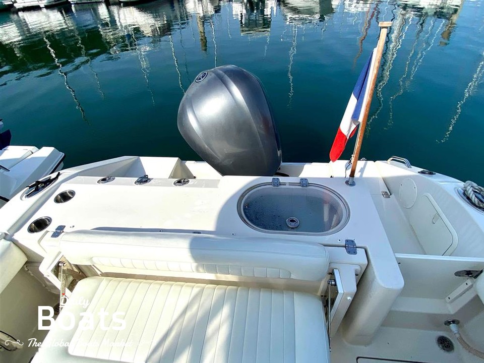 2011 Cobia Boats 256 for sale. View price, photos and Buy 2011 Cobia ...