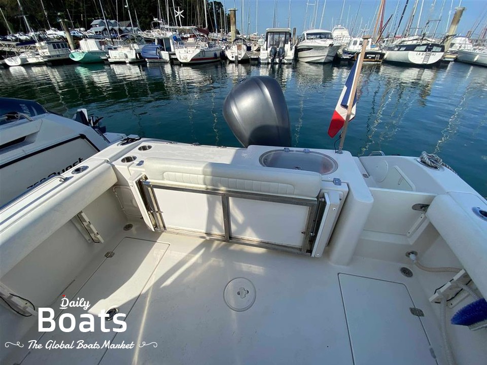 2011 Cobia Boats 256 for sale. View price, photos and Buy 2011 Cobia ...